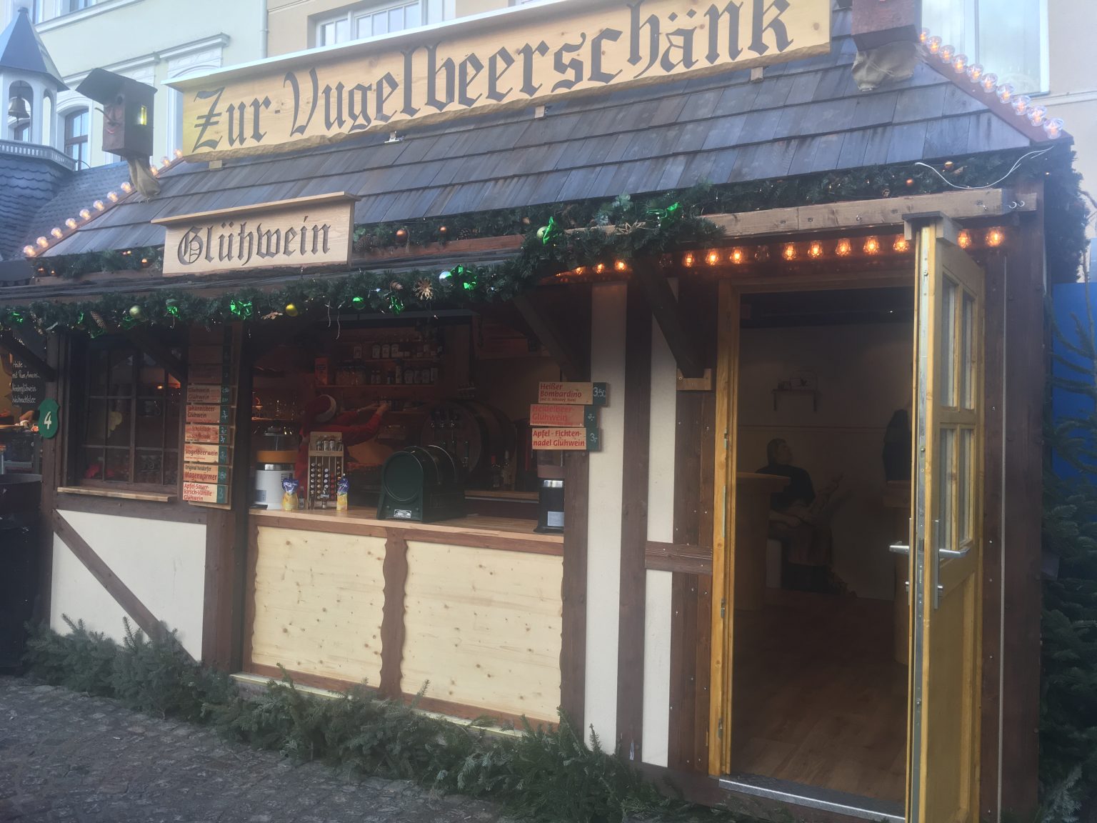 Weihnachtsmarkt - Ueberall